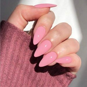 Rebellious Rose | Makeup | Elevate Your Style With24pcs Long Almond ...